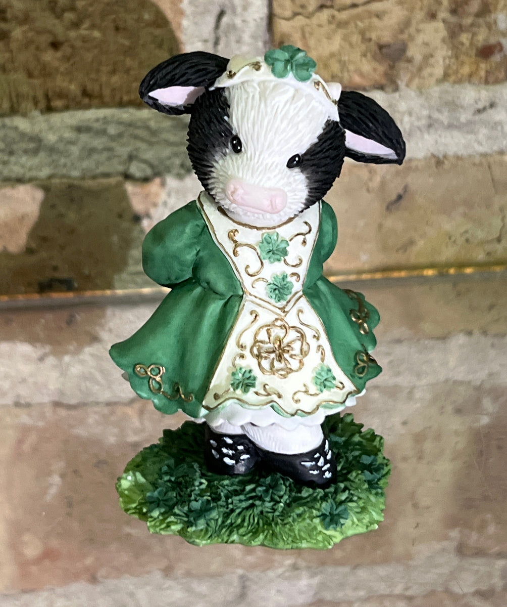 MARY MOO MOOS – PM Live